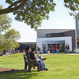 Sullivan Brothers Iowa Veterans Museum - Iowa Museum - Grout Museum ...